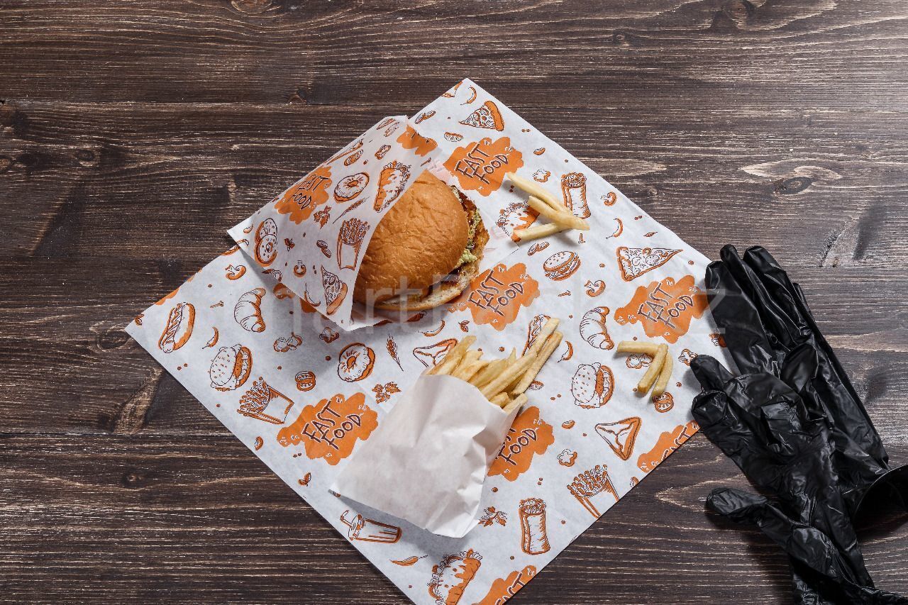 Уголок бумажный 140*155 fast food жиростойкий 2000шт/кор